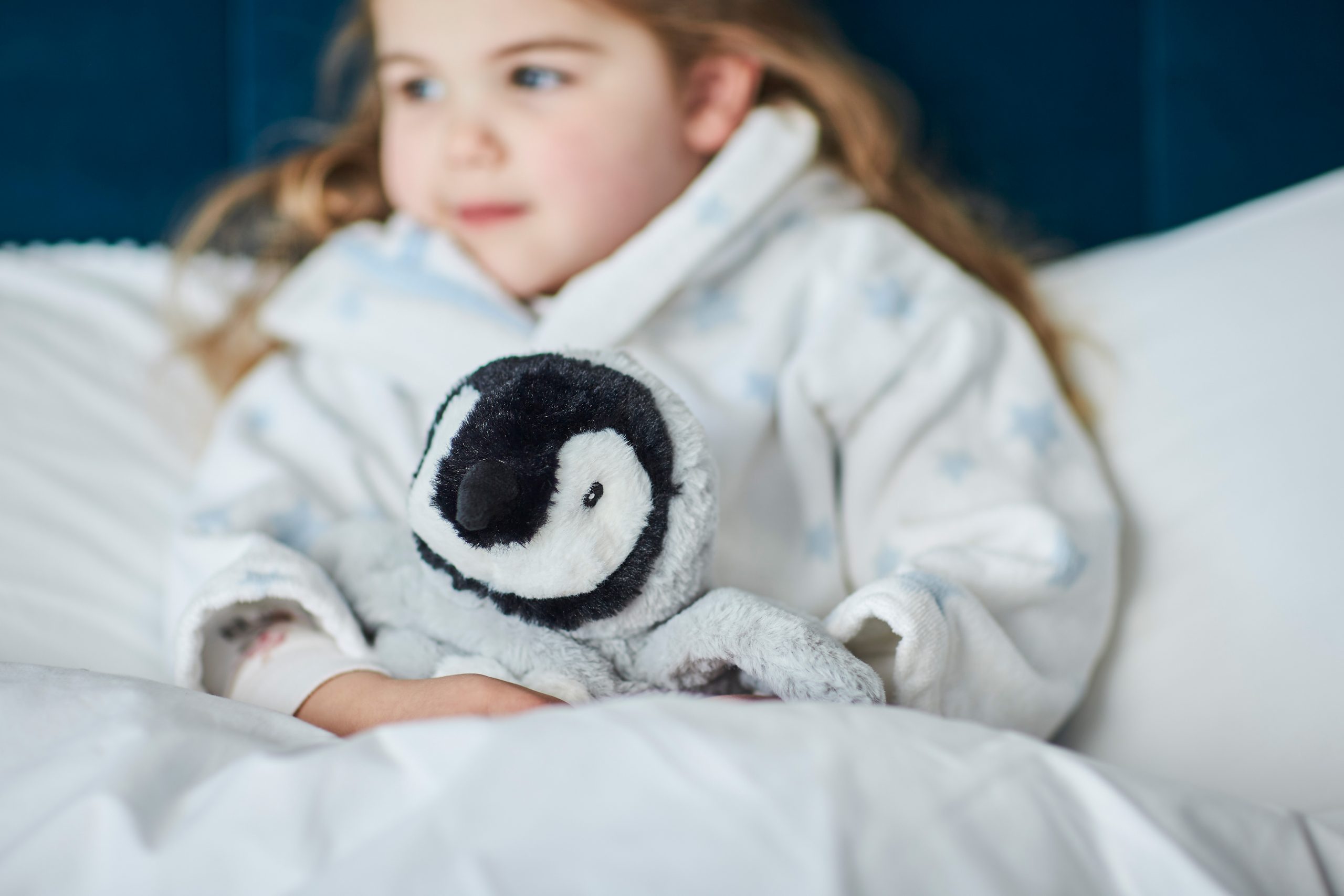 Heat-up Penguin | Soothing, Warm, Comforting | Send a Cuddly